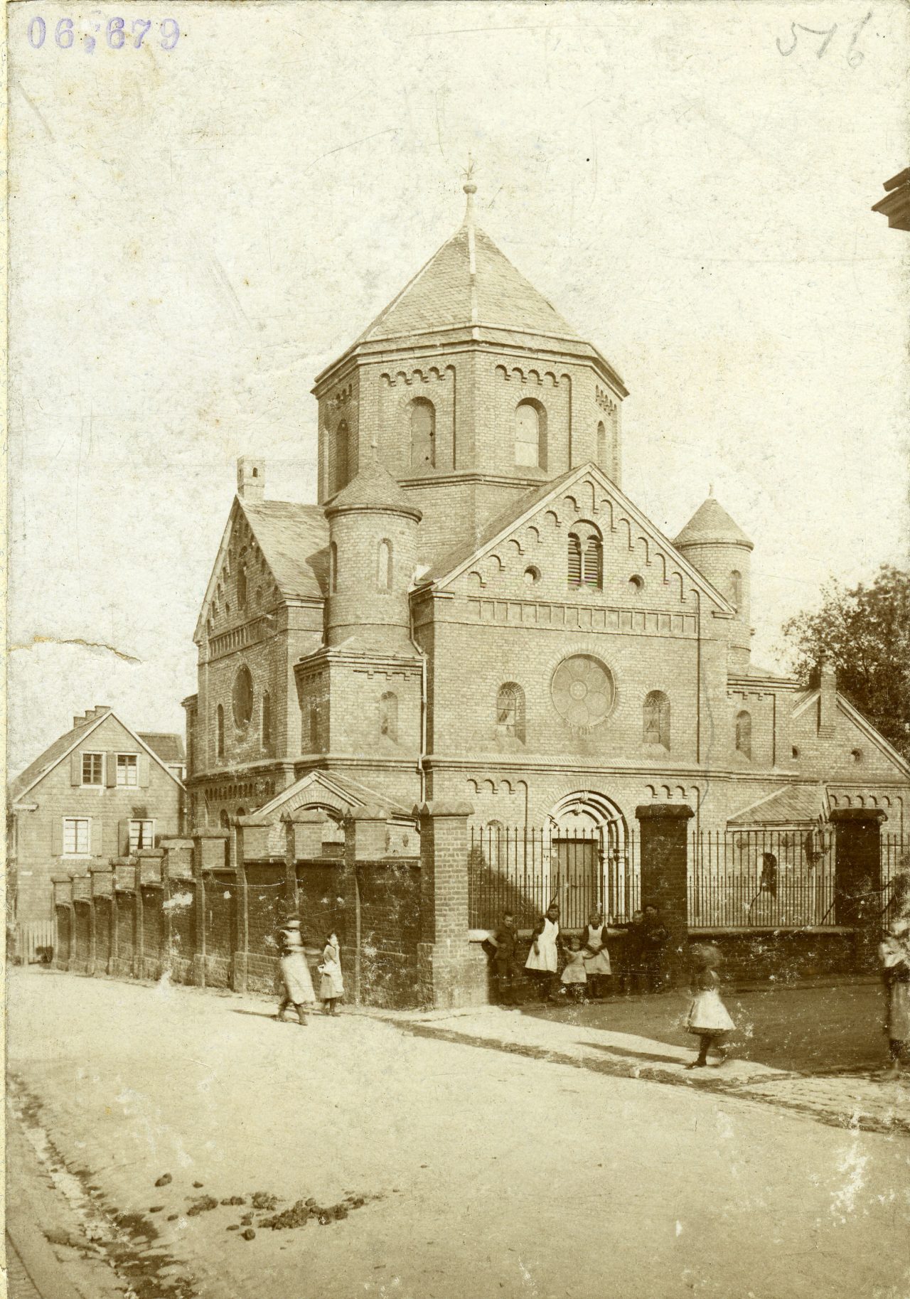 Stadtrundfahrt zur Geschichte der NS-Zeit in Solingen – Max-Leven ...